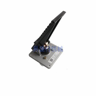 气制动阀新款铲车装载机徐工程配件脚踩刹车总泵阀踏板800901158-阿里巴巴