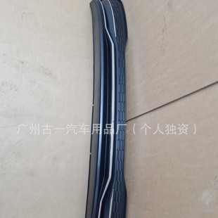 适用后杠导流板总成亮黑 4K8807521BRU6 51757931247 51758093896-阿里巴巴