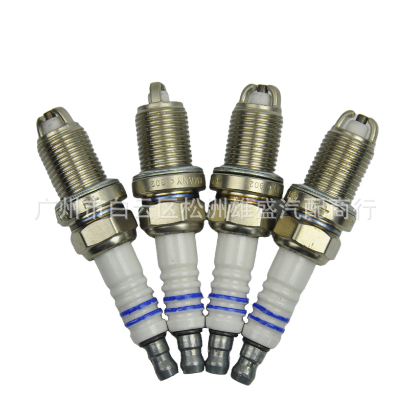 5M5G-12405-AA适用福特福克斯1.8蒙迪欧2.0致胜汽车火花塞1369704-阿里巴巴