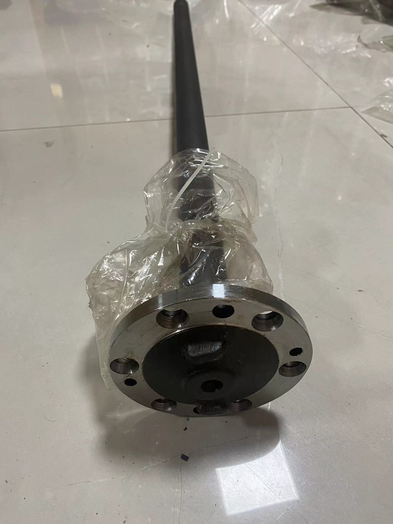 HILUX的汽车零件后轴车轴 ：42312-60140-阿里巴巴