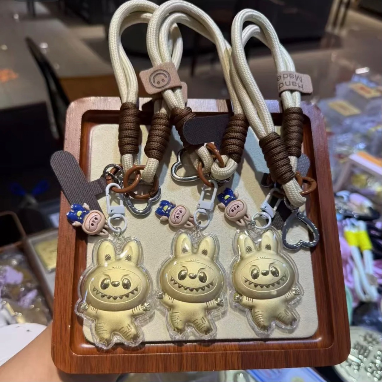 足金20mg拉布布【Labubu】卡通挂件包挂件直播间实体店小礼品引流-阿里巴巴