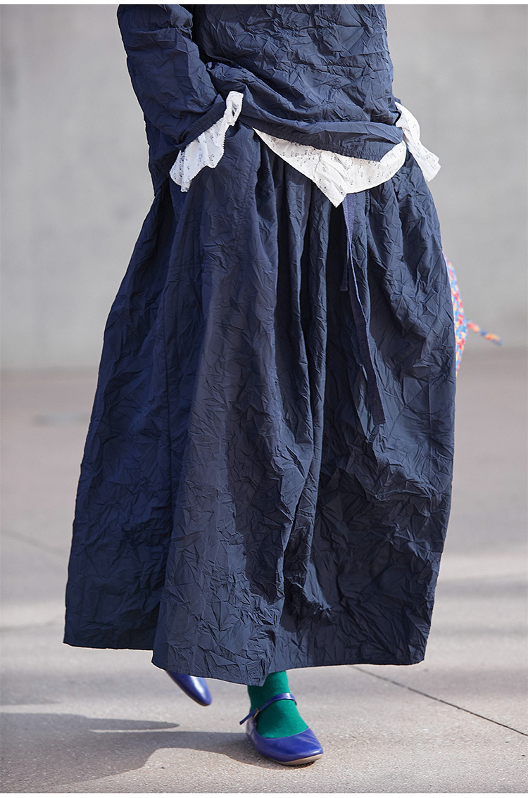 文艺休闲 春款绀蓝色轻盈骨感风格面料长款压褶半身裙-阿里巴巴