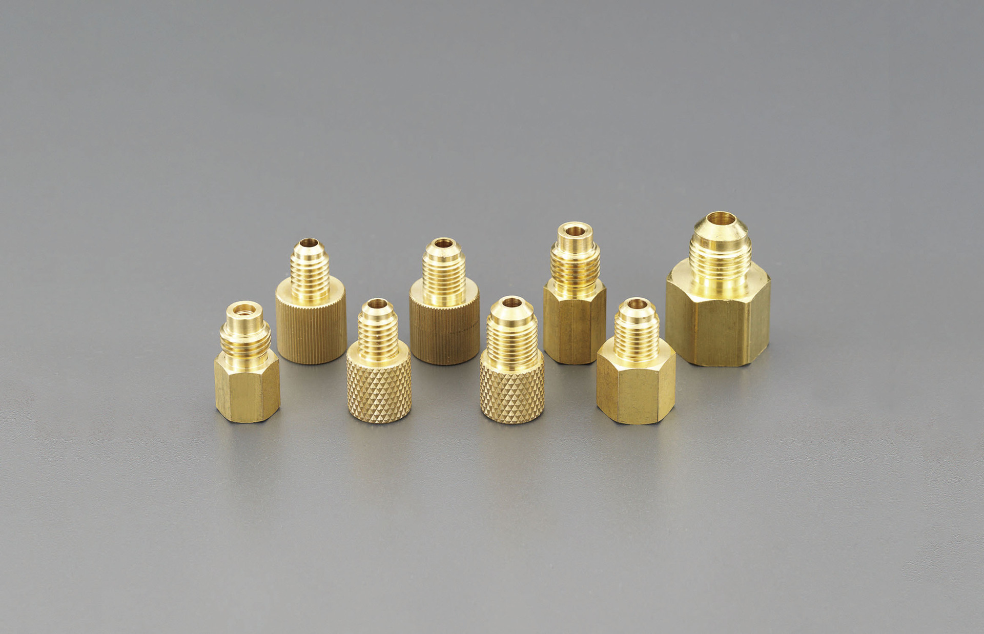 日本ESCO喜一 EA104NA-10冷媒接头F1/4“xM10火焰适配器-阿里巴巴