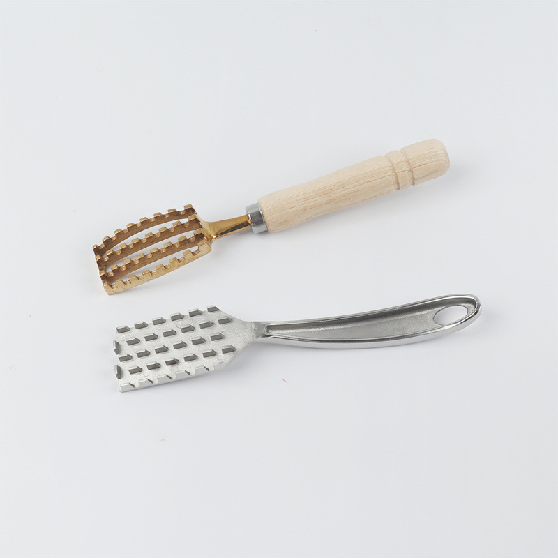 Japanese style brass fish scale planing wooden handle scale scraper fish killing commercial ...