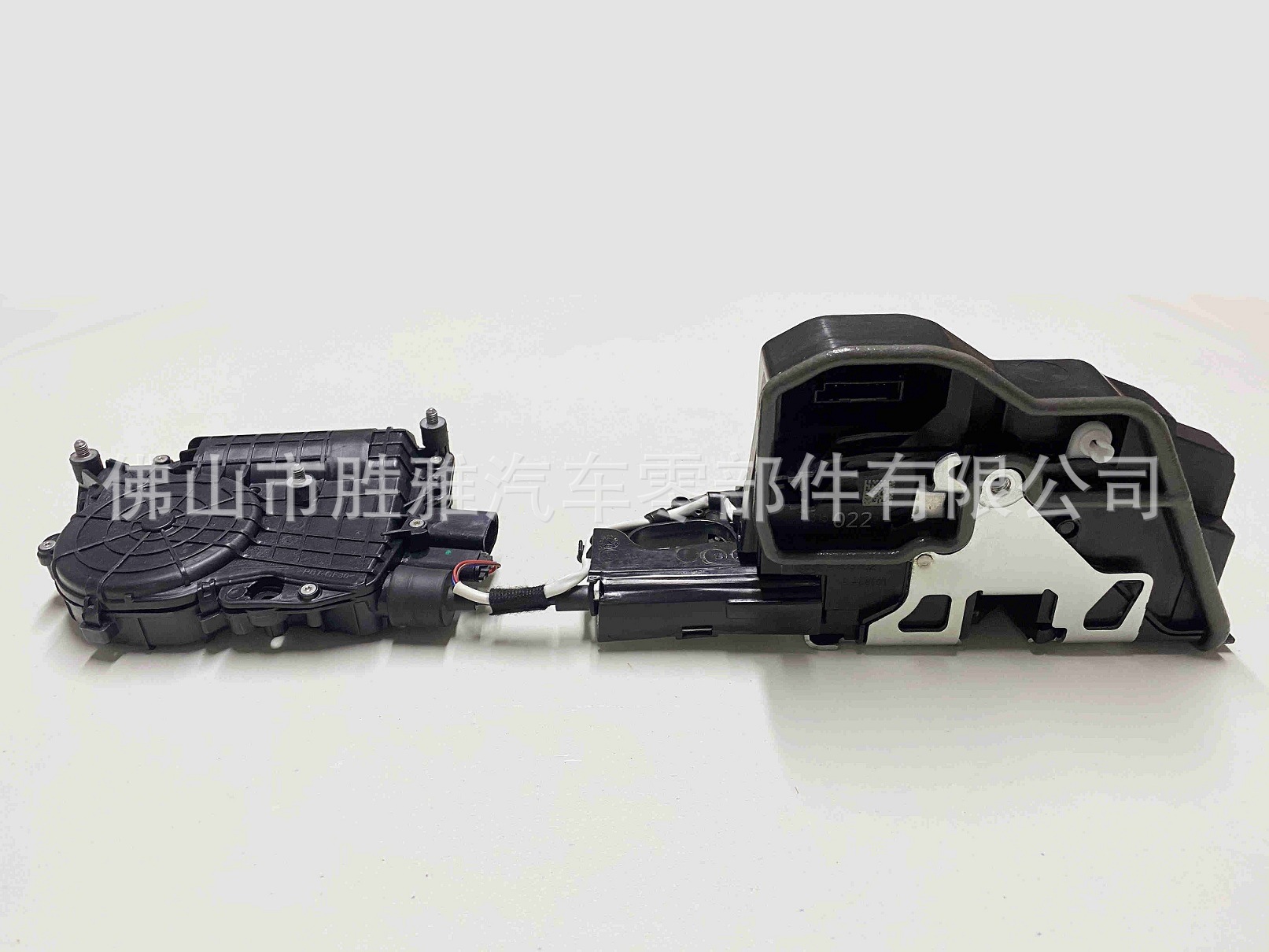 适用宝马X5 X6 汽车配件 左前闭锁器门锁执行器 前左51217315019-阿里巴巴