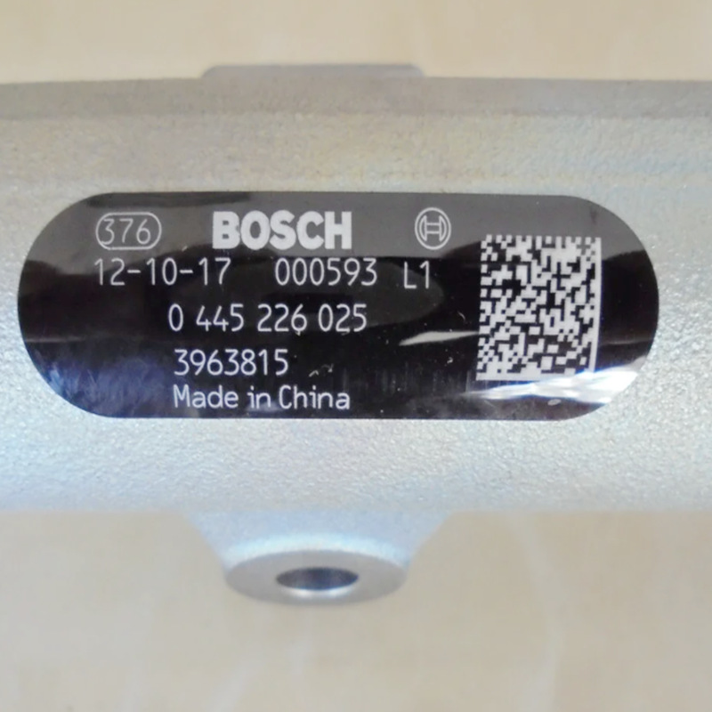 3963815 原厂博世康明斯ISLE发动机高压共轨油轨管 0445226025-阿里巴巴