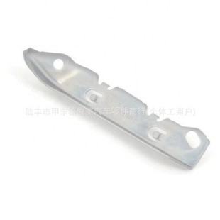 适用于宝马3系E90 N46前杠左右挂卡支架51117227897 51117227898-阿里巴巴