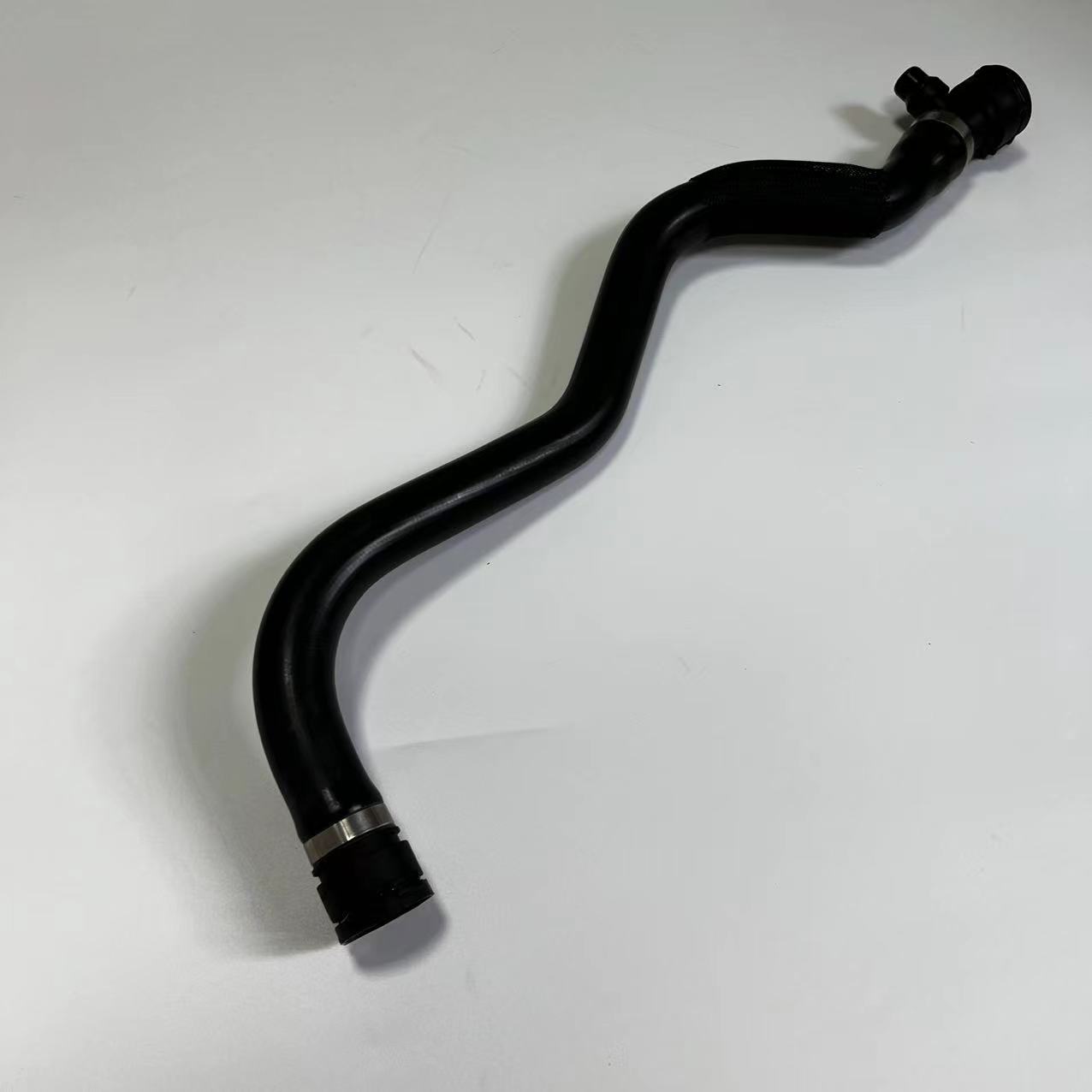 STZT 17128602870 适用宝马5系G387 涡轮增压管 充气导向件-阿里巴巴