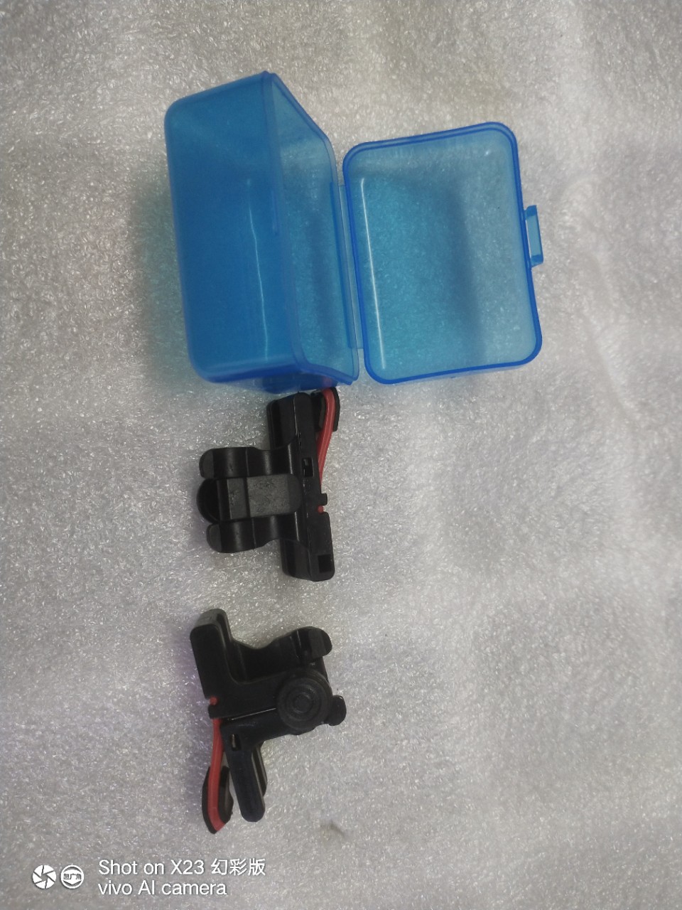 和平精英D9吃鸡神器绝地求生刺激战场辅助E9游戏手柄吃鸡手柄-阿里巴巴