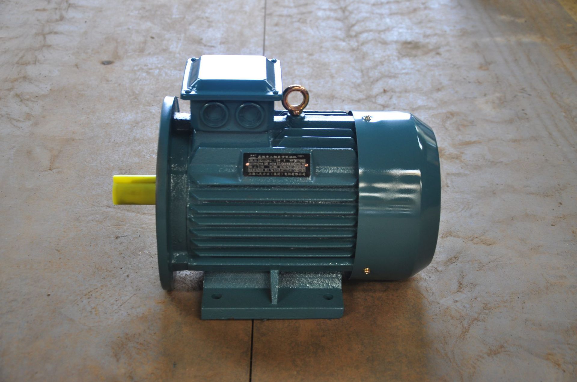 YE4-132S1-2-5.5KW三相异步电动机 马达立卧式YX3/YE3批发-阿里巴巴