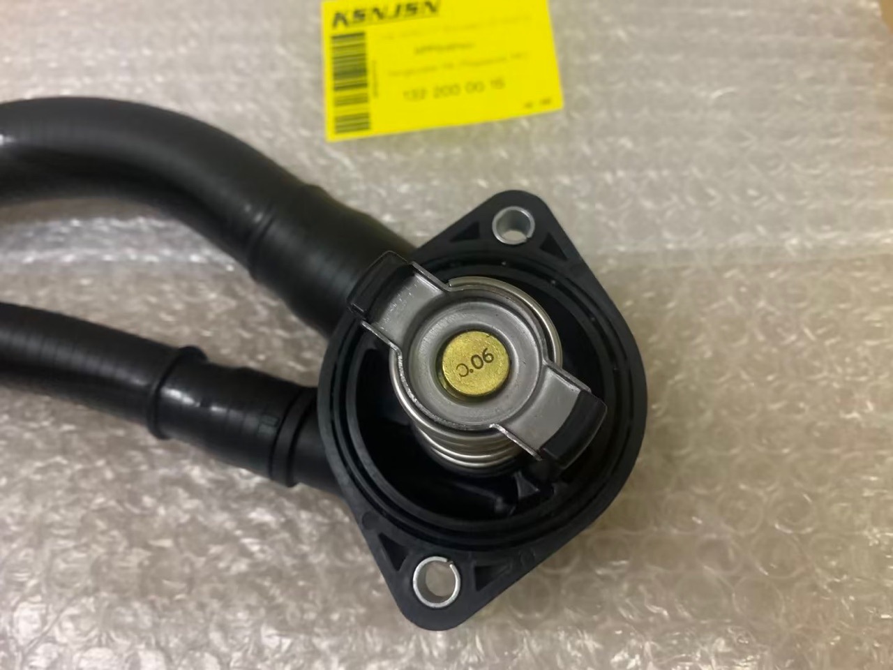 适用奔驰smart斯玛特W451节温器总成M132发动机恒温器1322000015-阿里巴巴