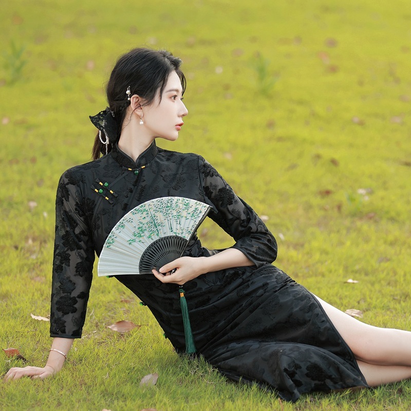 Black wine retro chinese dress qipao with side slits Chinese style ...