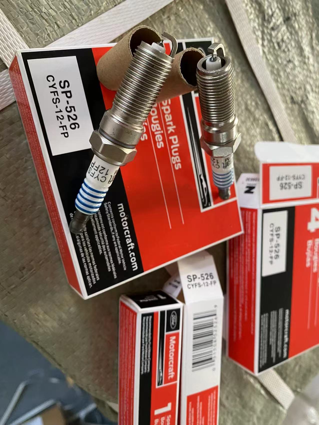 批发SP-526铱金火花塞SP526适用福.特嘉年华CYFS-12-FP,火花塞-阿里巴巴