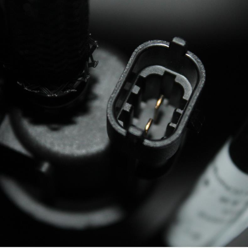 适用福克斯15/翼虎13 1.5碳罐电磁阀总成带管F1F19D289AD 2276323-阿里巴巴