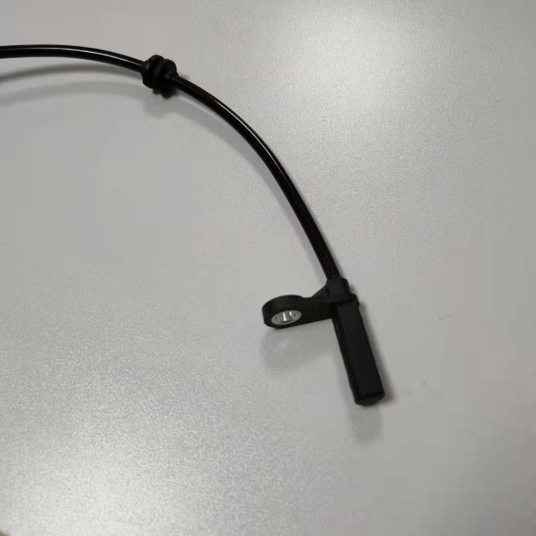适用于奔驰W204 C320 奔驰ABS速度传感器 ABS感应线 2045400317-阿里巴巴