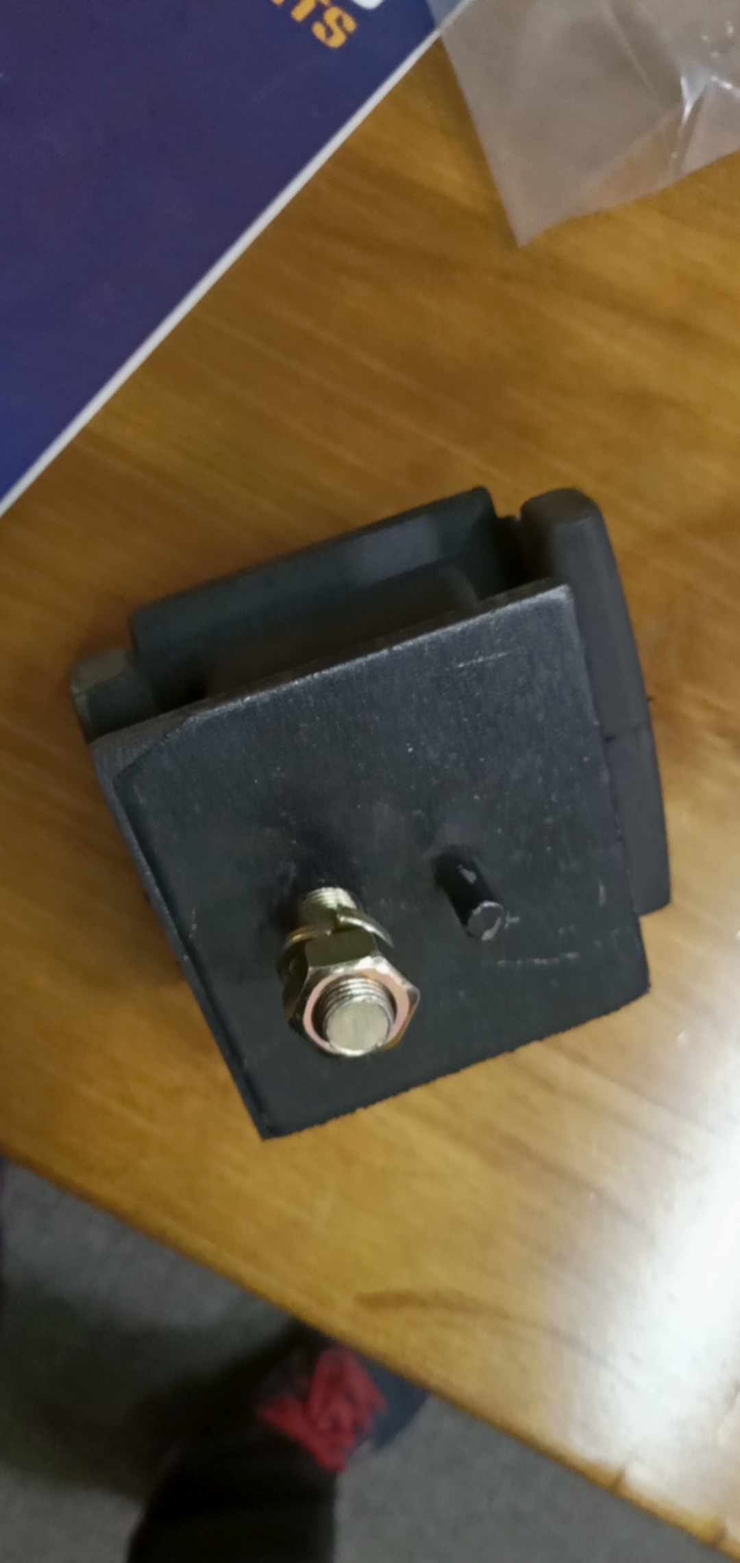 厂家直销日野发动机支架 12361-78110 12361-78010-阿里巴巴