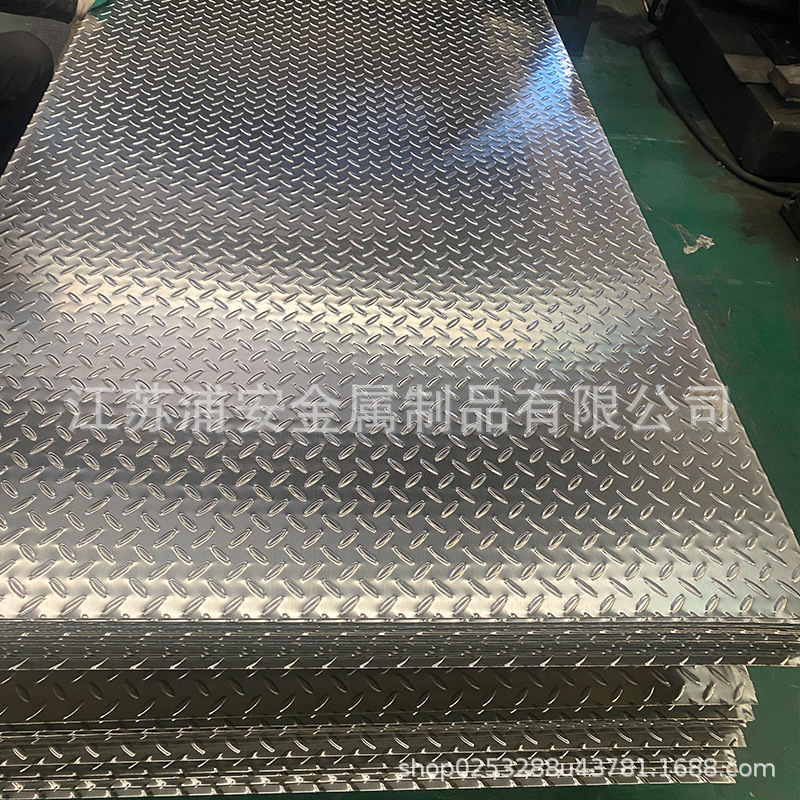 定制304不锈钢花纹板 米粒雨滴菱形蜂窝圆点冲压板不锈钢压花板-阿里巴巴