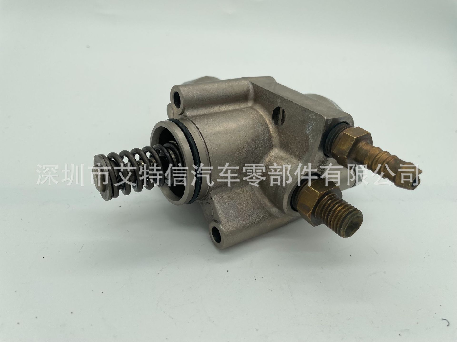 适用于大众帕萨特奥迪Q7途锐3.6L 汽车高压燃油泵 03H127025-阿里巴巴