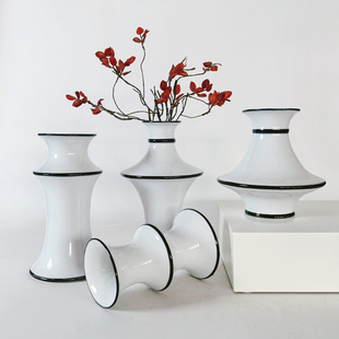 简约现代竹节象牙白线条陶瓷花瓶民宿样板房客厅酒店桌面插花器-阿里巴巴