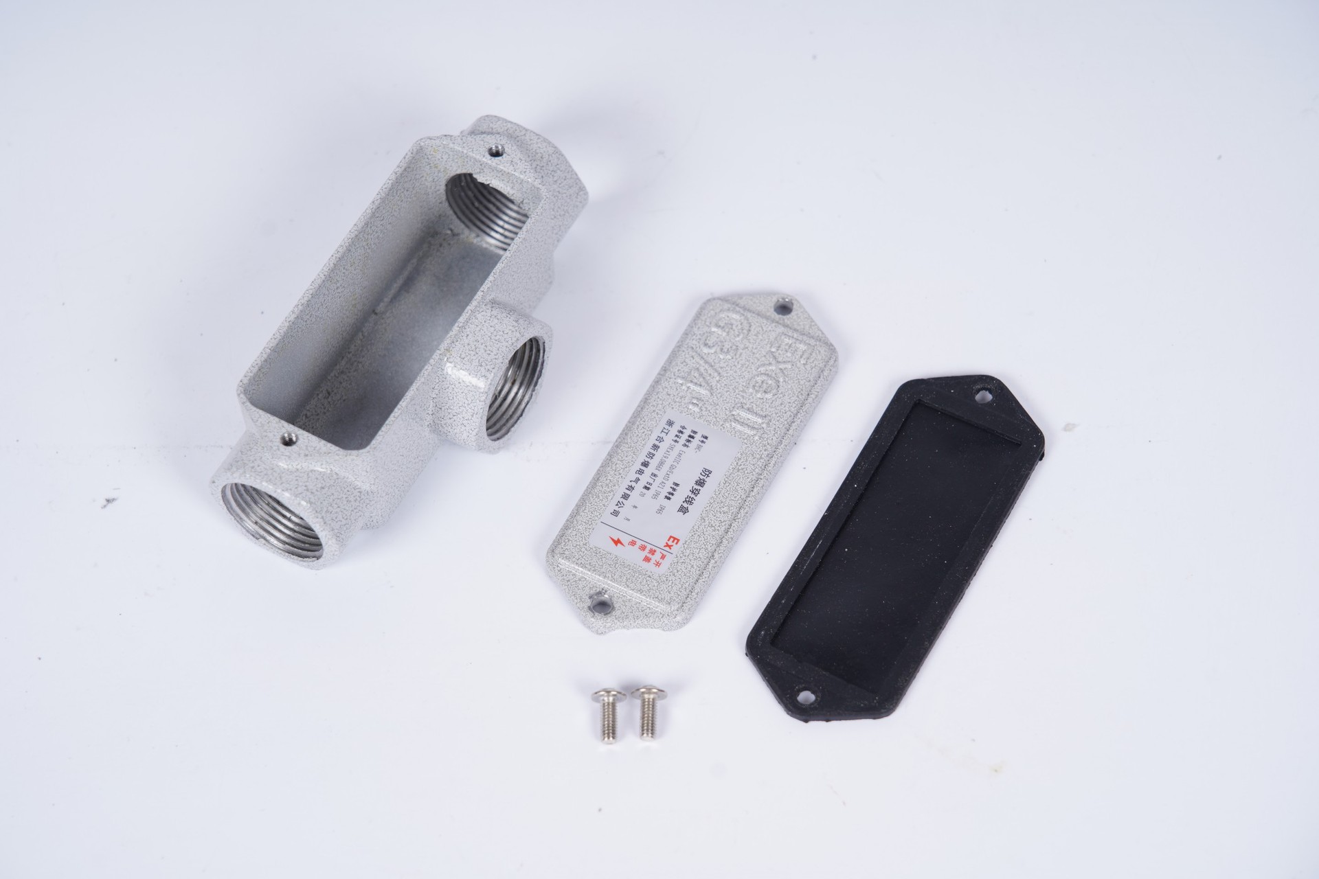 防爆穿线盒BHC合金三通6分接线盒YHXE直通四通DN20元宝弯通过线盒-阿里巴巴