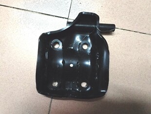 48046-0K020后钢板弹簧固定底座弓子板簧固定座HILUX VIGO KUN25-阿里巴巴