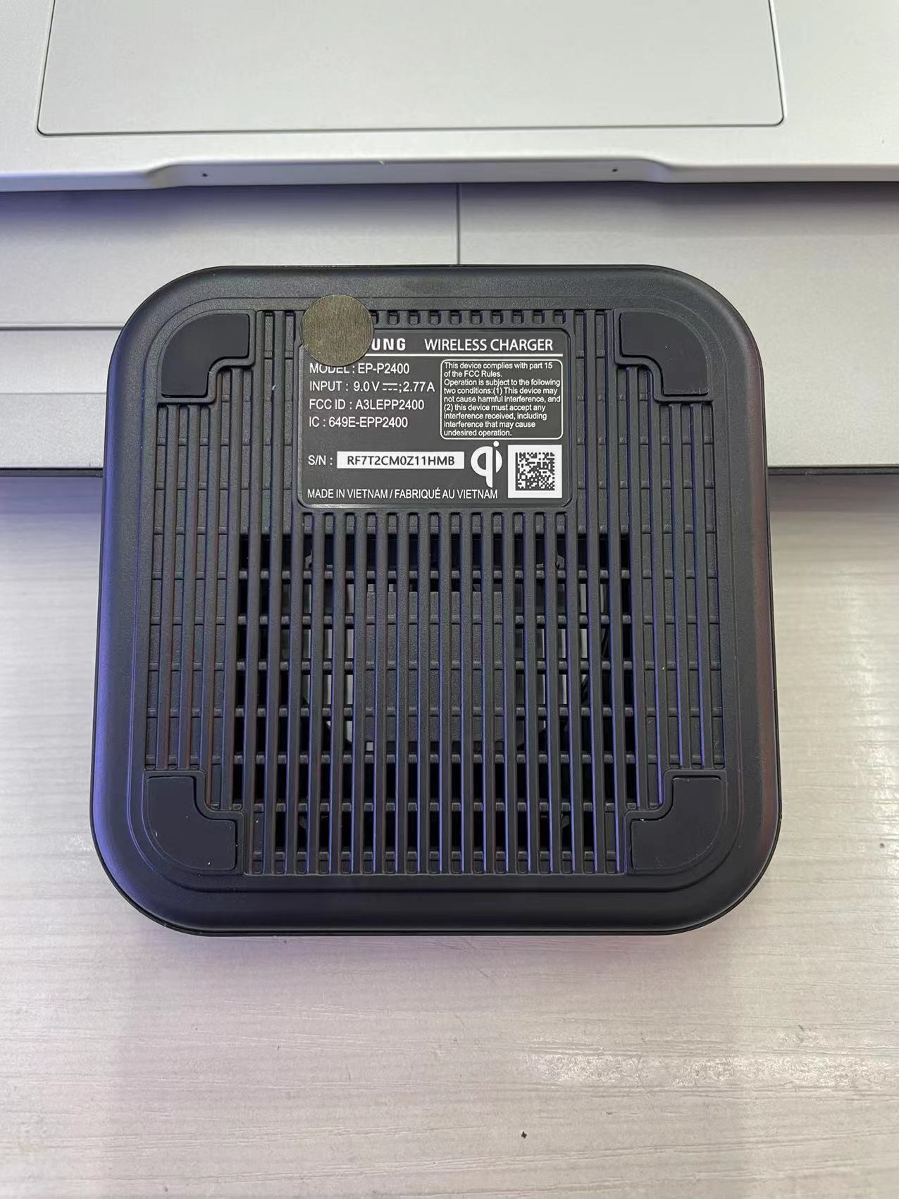 新款三星手机无线充电器P2400快充无线充座充15W瓦适用三星手机等-阿里巴巴