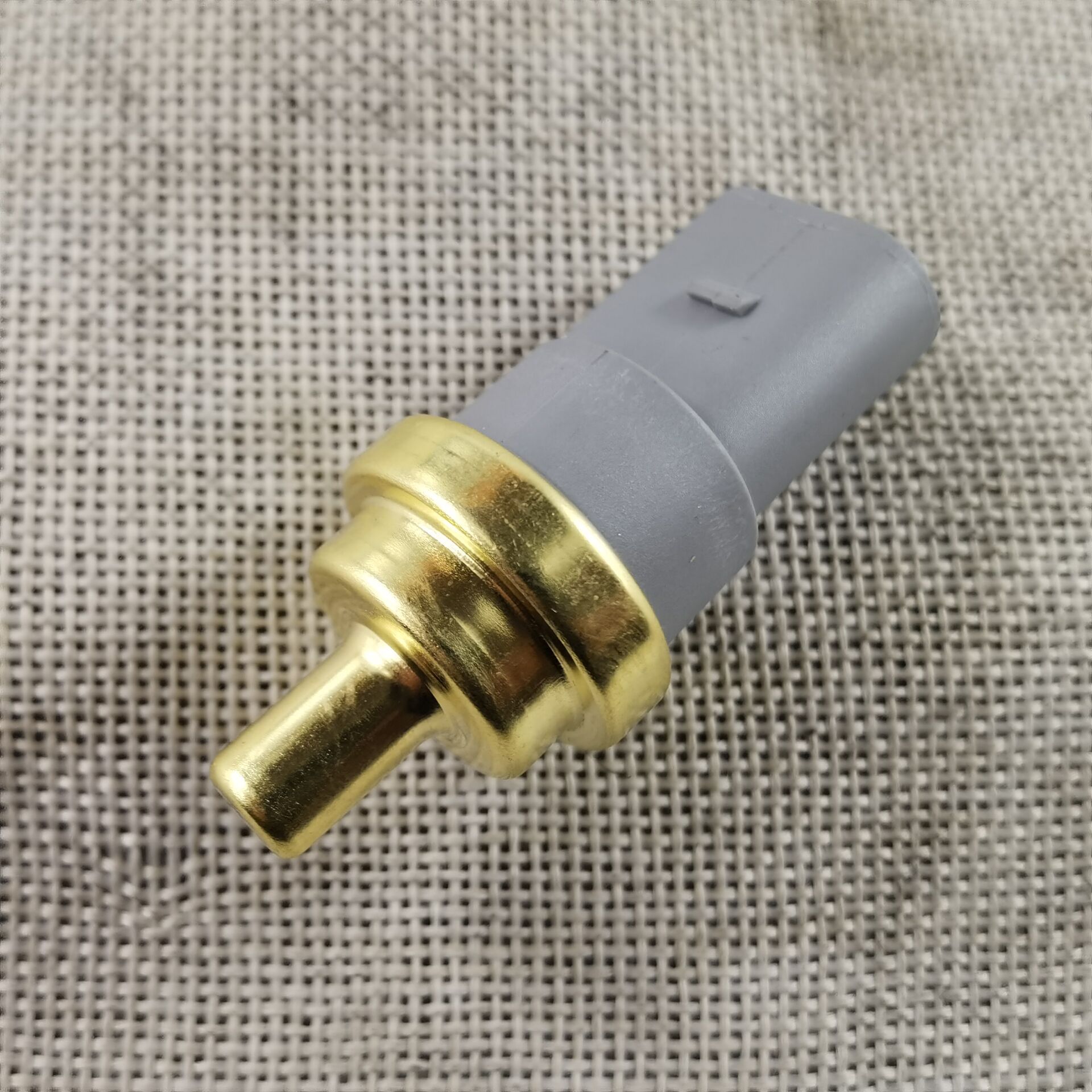 汽车温度传感器 06A919501 06A 919 501-阿里巴巴