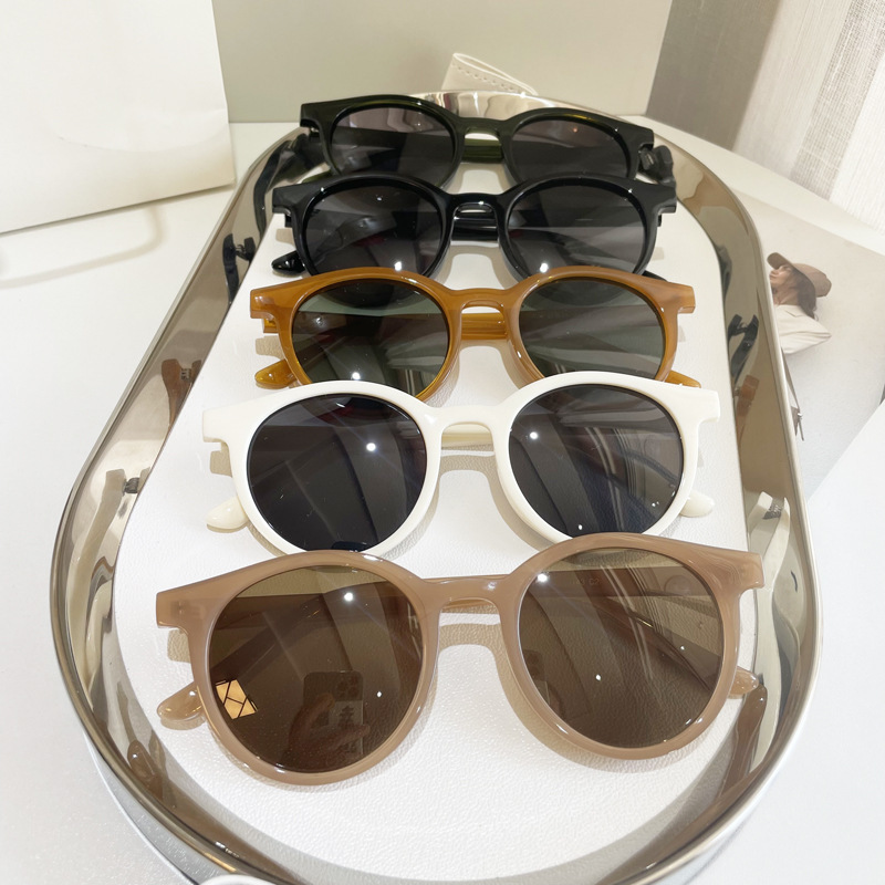 TR90圆框ins风茶色墨镜女高级感J8088时尚潮流眼镜防晒偏光太阳镜-阿里巴巴