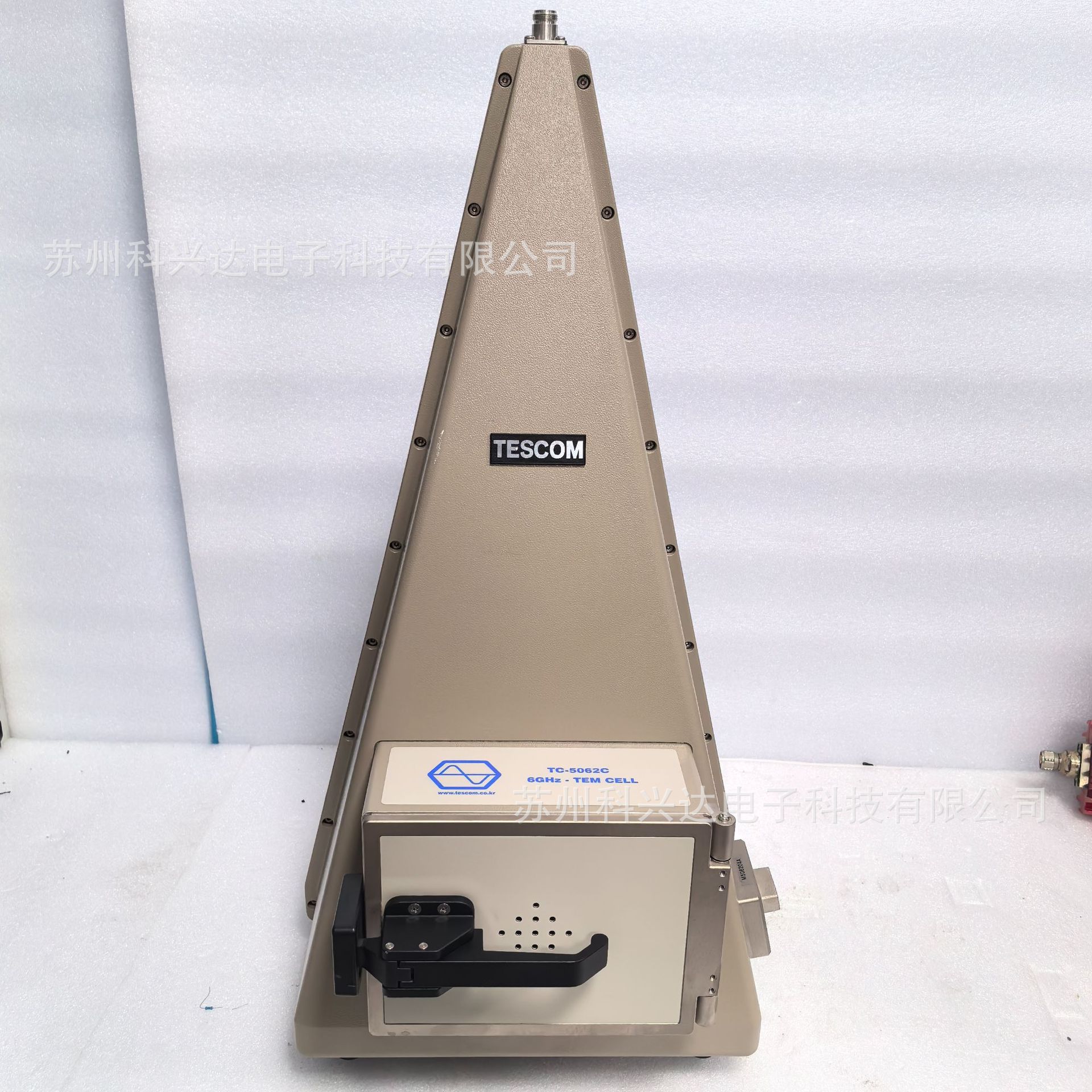 供应回收TESCOM TC-5062C三角锥屏蔽箱和蓝牙测试仪-阿里巴巴