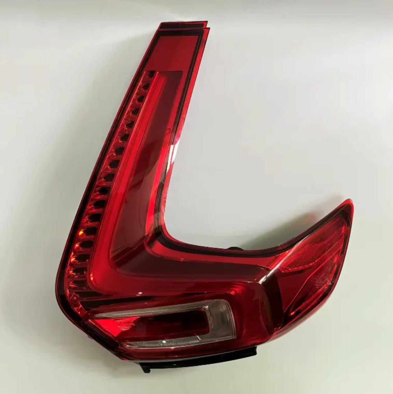 适用于沃尔沃XC40 18-尾灯 31446790 31446791厂家直销汽车配件-阿里巴巴