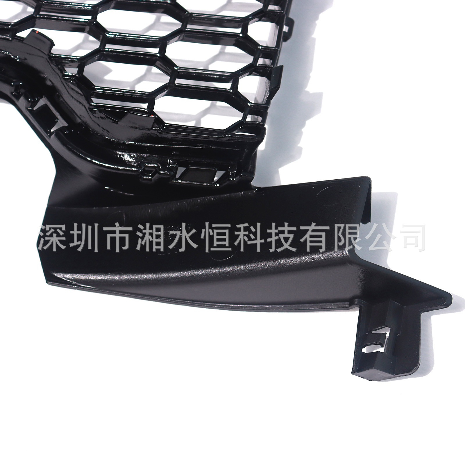 适用于宝马G05 X5 雾灯框 雾灯框格栅 51118070173 51118070174-阿里巴巴