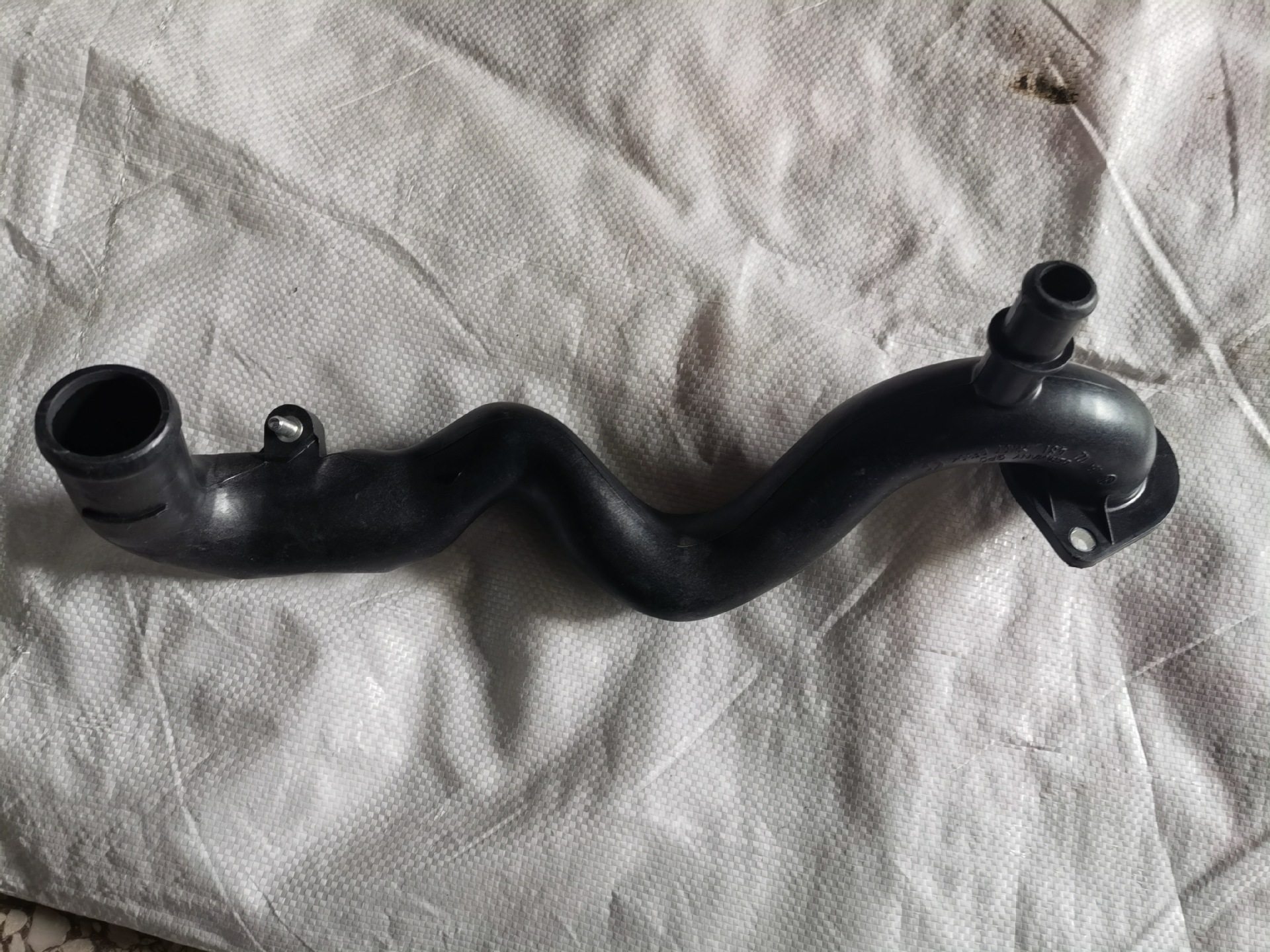 94810724702.1K0121070BM.适用于保时捷奔宝驰马水管、通风管-阿里巴巴