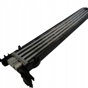 适用于奔驰 机油冷却器 A2045000600 A2045001001 A2125000600-阿里巴巴