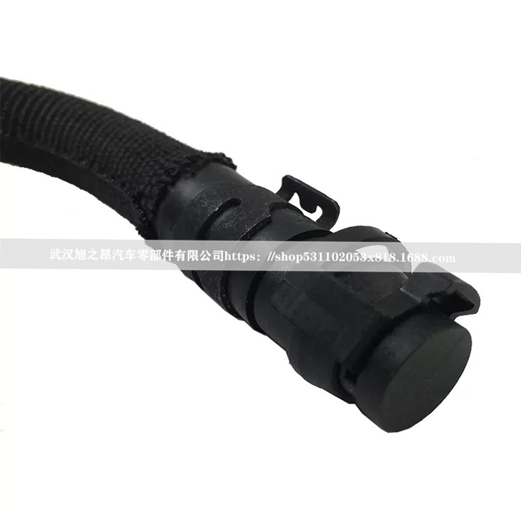 适用奔驰AB级GLA级E级2702031882冷却液软管橡胶水管OE2742002282-阿里巴巴
