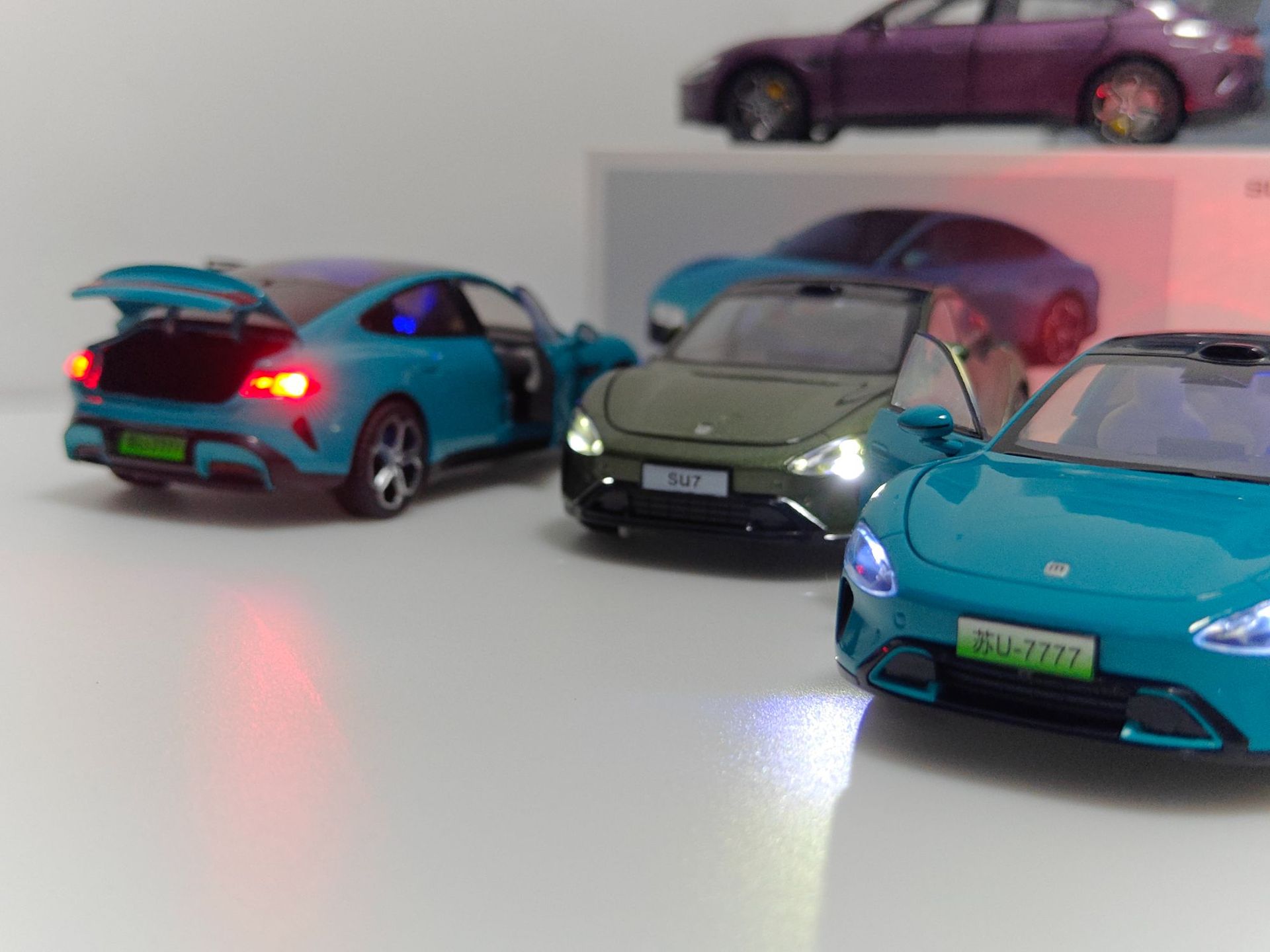 su7车模仿真合金汽车模型轿车跑车新能源电车车收藏赛车赛道版SU7-阿里巴巴