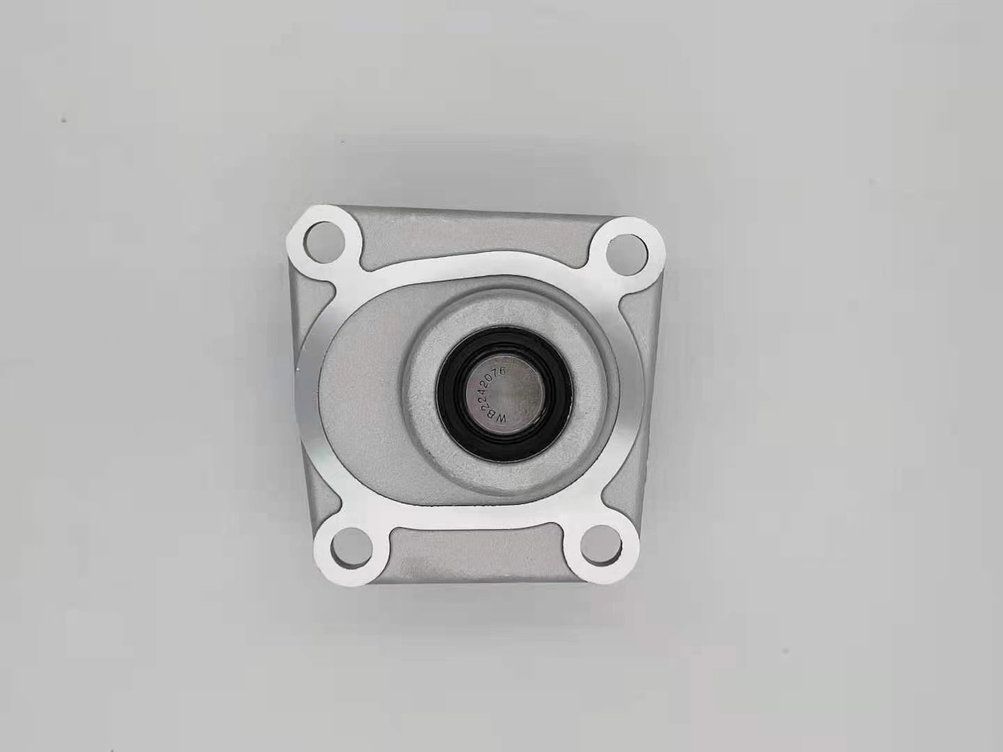 汽车水泵 V73风扇支架 MD364879 MD303501 2528539800-阿里巴巴