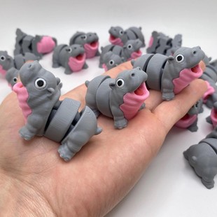 Cute Moo Deng Toys And Keychains 可爱的 Moo Deng 玩具和钥匙-阿里巴巴