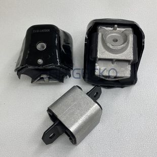跨境热卖适用于奔驰凌特3发动机支架机脚胶9062411613工厂直销-阿里巴巴