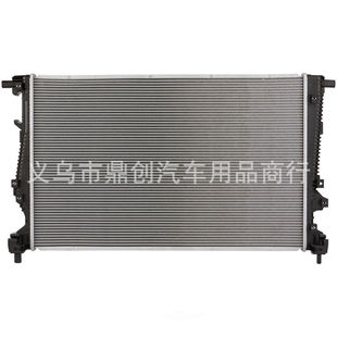 适用于 14-18款 吉普自由光 水箱散热器 68197299AA-阿里巴巴