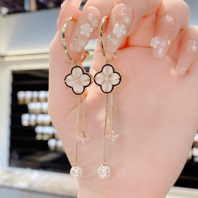 韩国气质时尚百搭网红高级感四叶花流苏耳圈s925银针长款耳环女-阿里巴巴