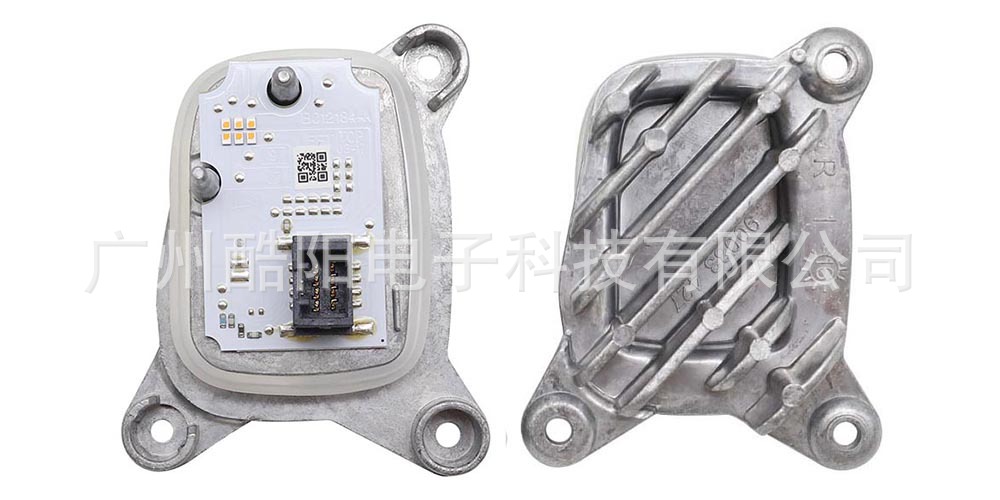 全新前大灯4系F32F33 F82 LCI转向灯模块63117493231 63117493232-阿里巴巴