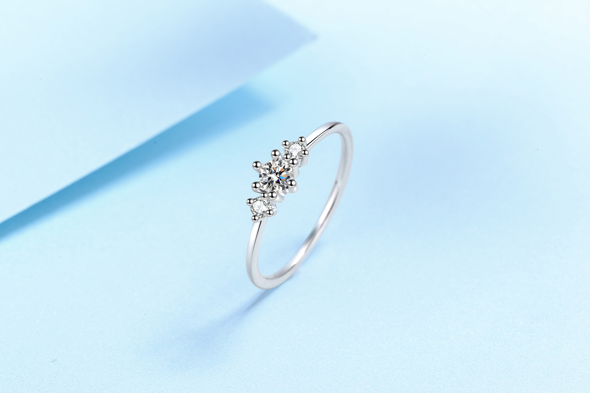 S925银莫桑石戒指女 镀pt950铂金INS冷性风送闺蜜女友礼物尾介子-阿里巴巴