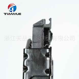51247383282车门锁块 尾门锁总成闭锁器 汽车中控锁配件宝马适用-阿里巴巴
