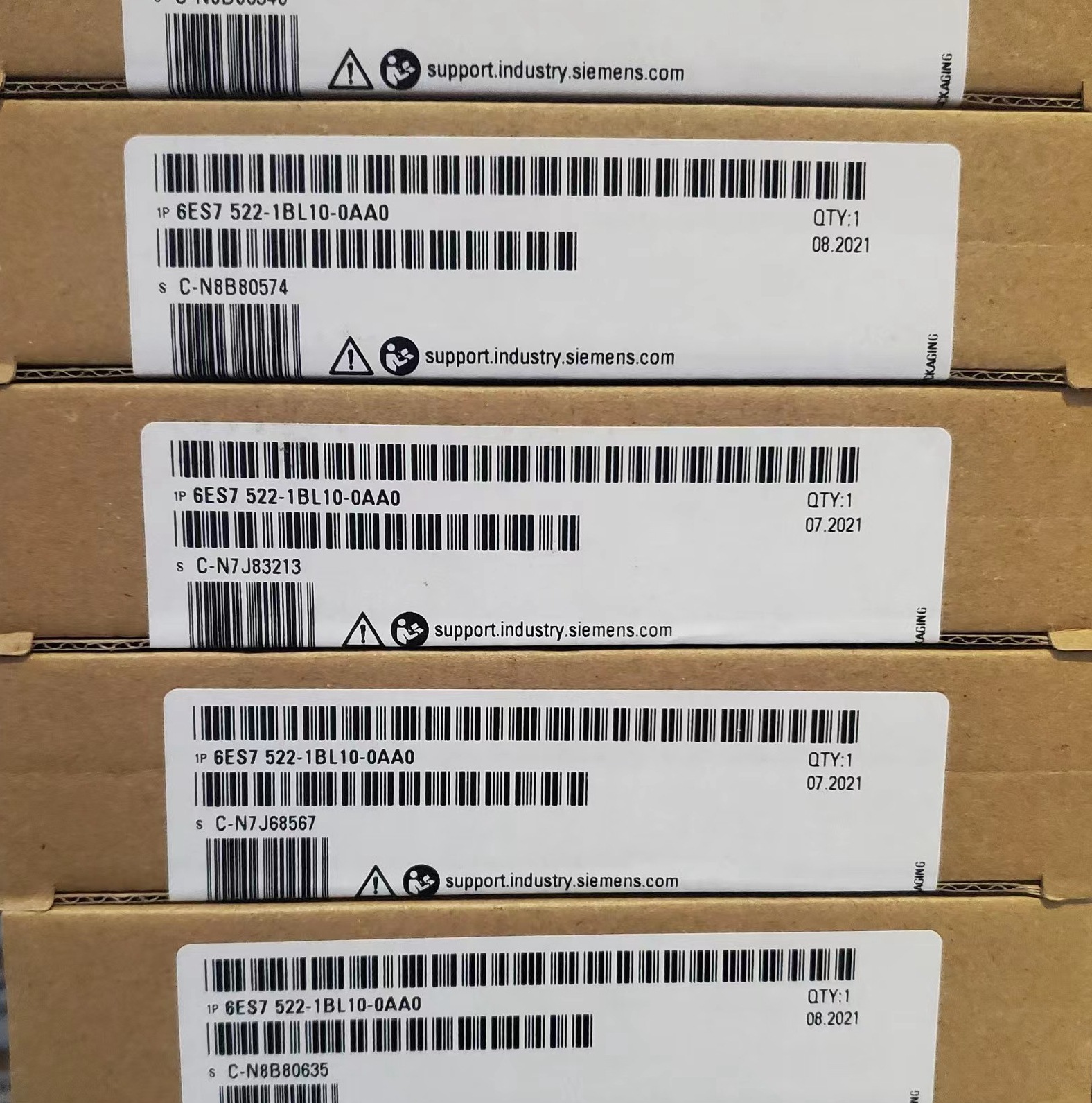 西门子 6ES7522-5FF00-0AB0 数字量输出模块 SM522 包邮 6ES7 522-阿里巴巴