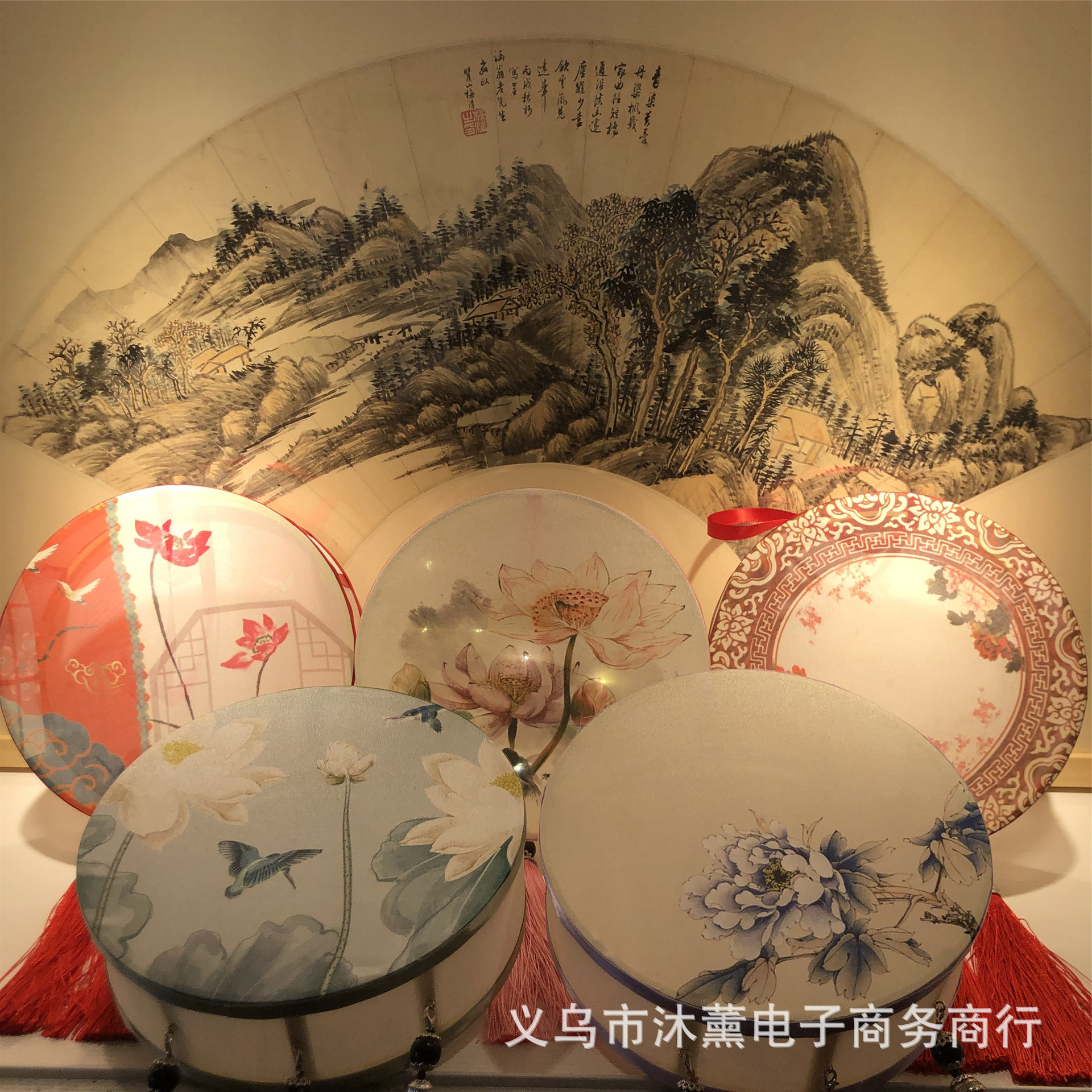 中秋古风手提灯笼元宵汉服手持灯三挡发光灯笼中国风国潮宫灯成品-阿里巴巴