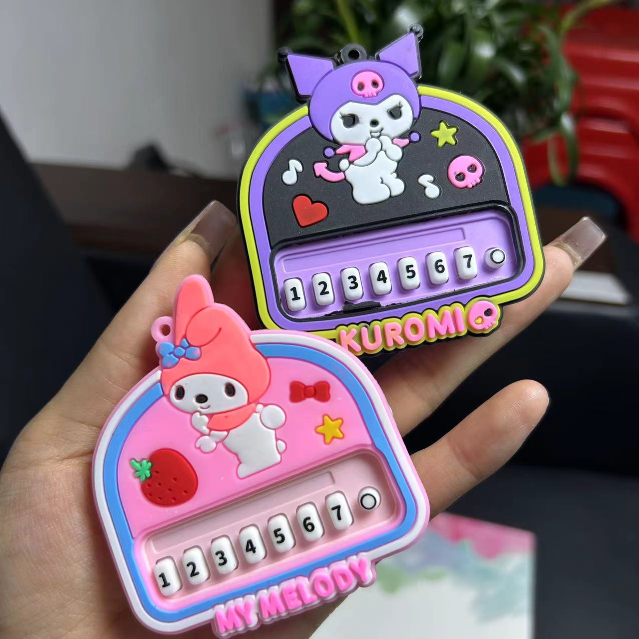 网红款三丽鸥库洛米迷你钢琴钥匙扣挂件可爱卡通学生书包挂饰精致-阿里巴巴