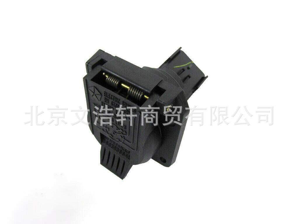 适用吉普大切诺基克莱斯勒300C大捷龙牵引接口电源接口56038366AB-阿里巴巴
