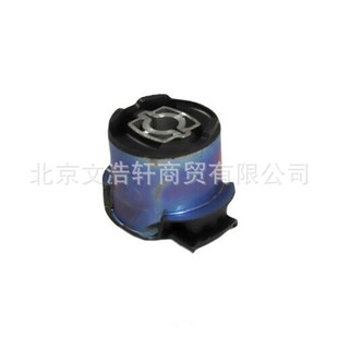 适用于吉普大切诺基胶套（后元宝梁) 大68272300AC 05090030AE-阿里巴巴