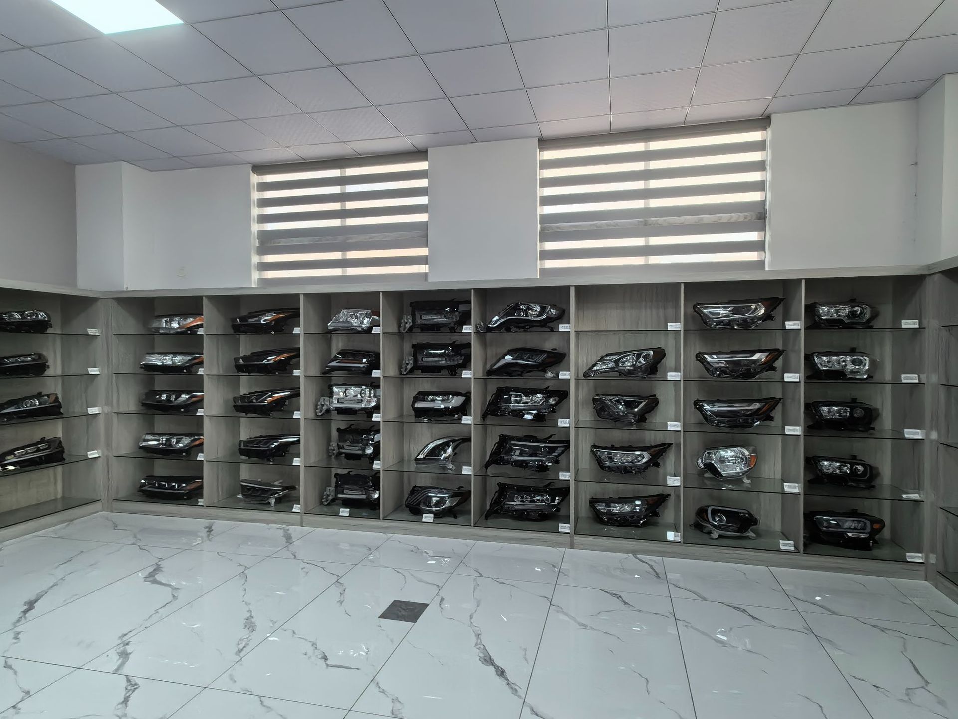 适用2020丰田卡罗拉COROLLA大灯SE美版81170-12L00 81130-12L00-阿里巴巴