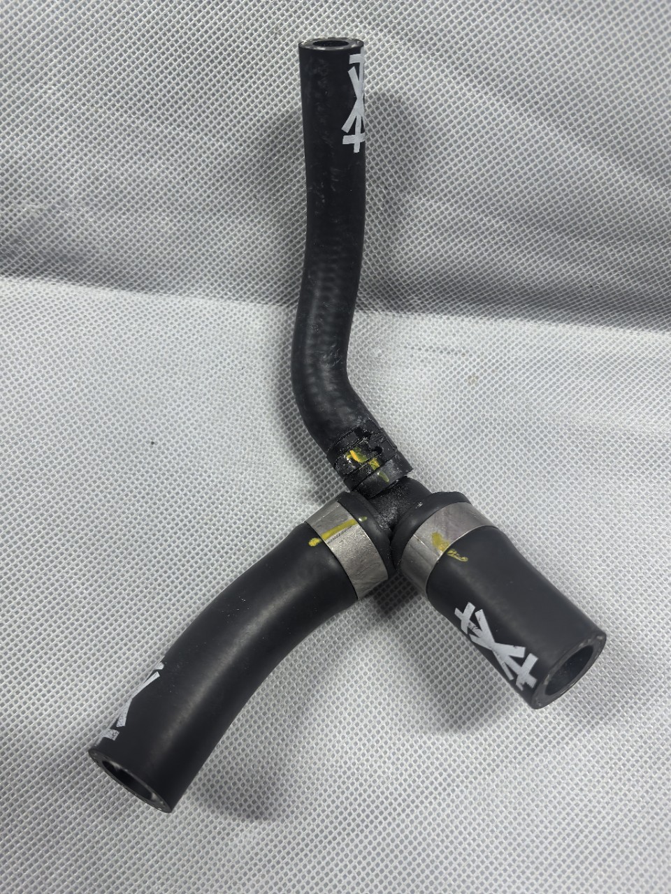 厂商直发汽车水管软管7L0121156A适用于大众途锐 7L0 121 156A-阿里巴巴
